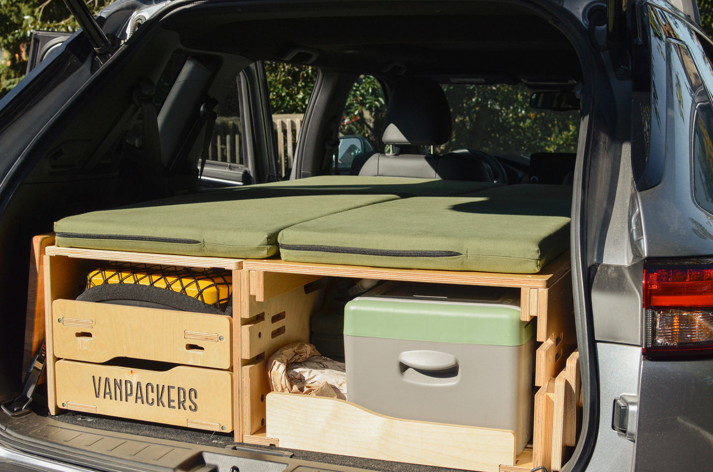 Car-camping kit - modular conversion kit for SUV | Vanpackers®