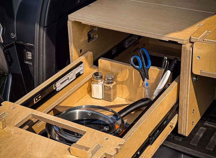 Car-camping kit - modular conversion kit for SUV | Vanpackers®