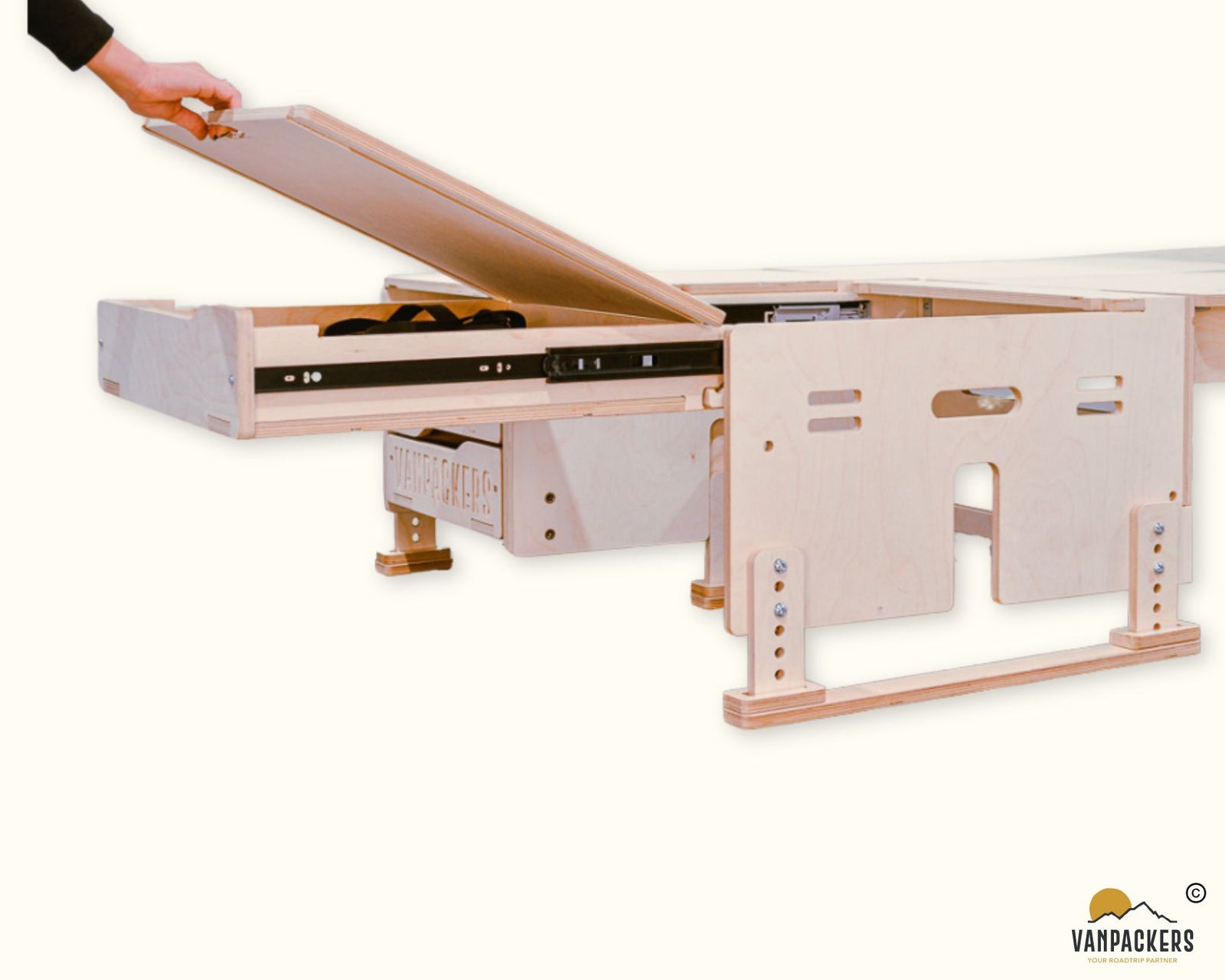 Car-camping kit - modular conversion kit for SUV | Vanpackers®